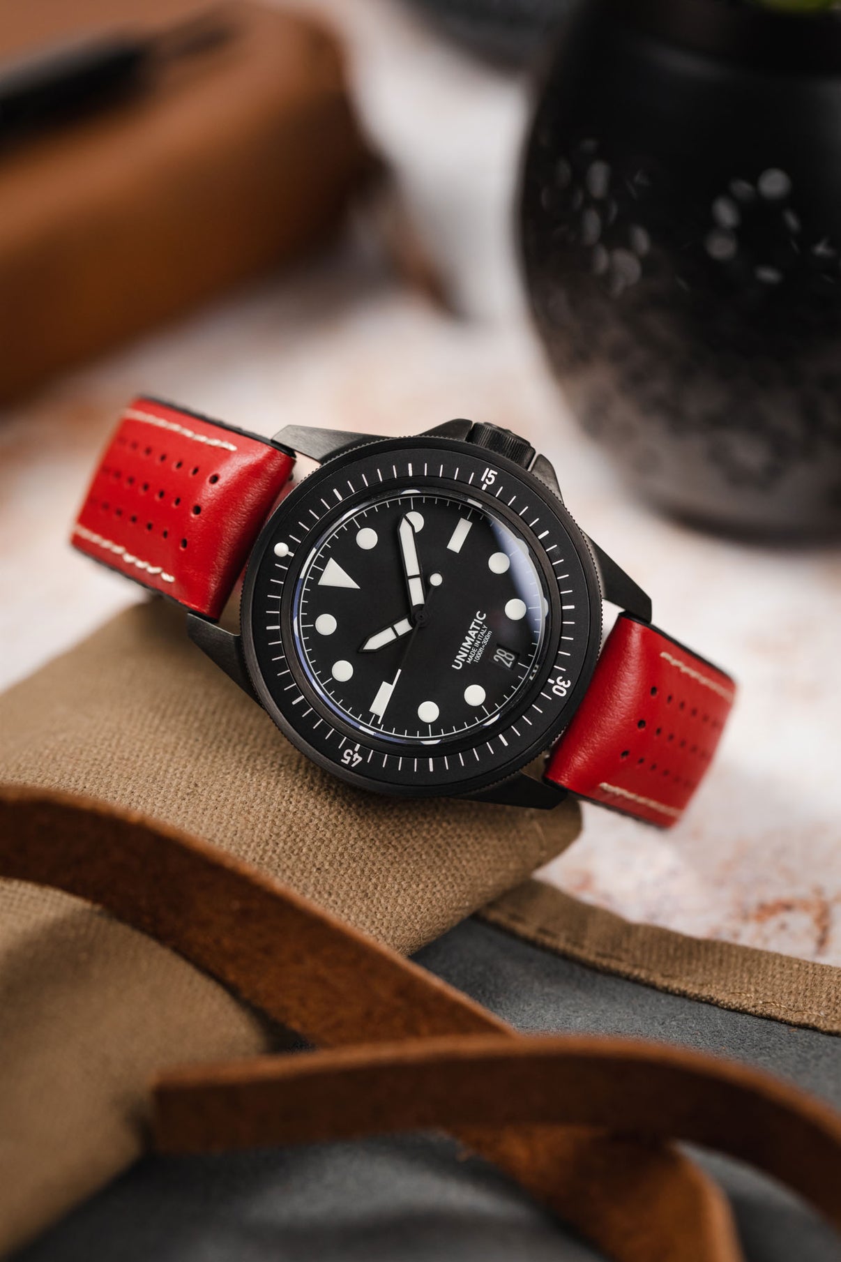 Hirsch Performance Tiger Strap | Red | HirschStraps – HS by WatchObsession