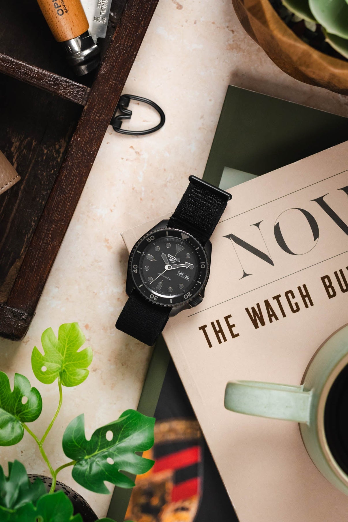 Hirsch VOCEM Hook & Loop Fabric Watch Strap in BLACK – HS by WatchObsession