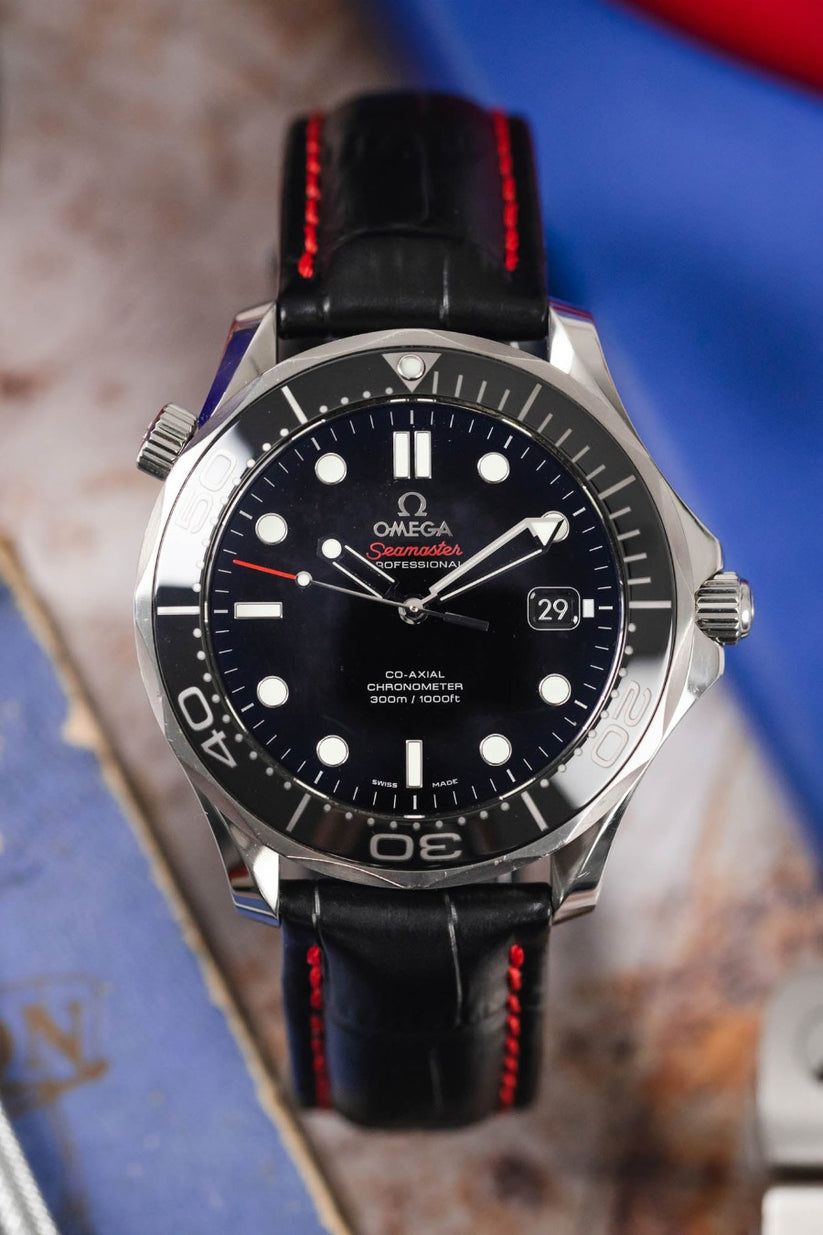 Hirsch Grand Duke Alligator-Embossed Watch Strap | Black/Red – HS by ...